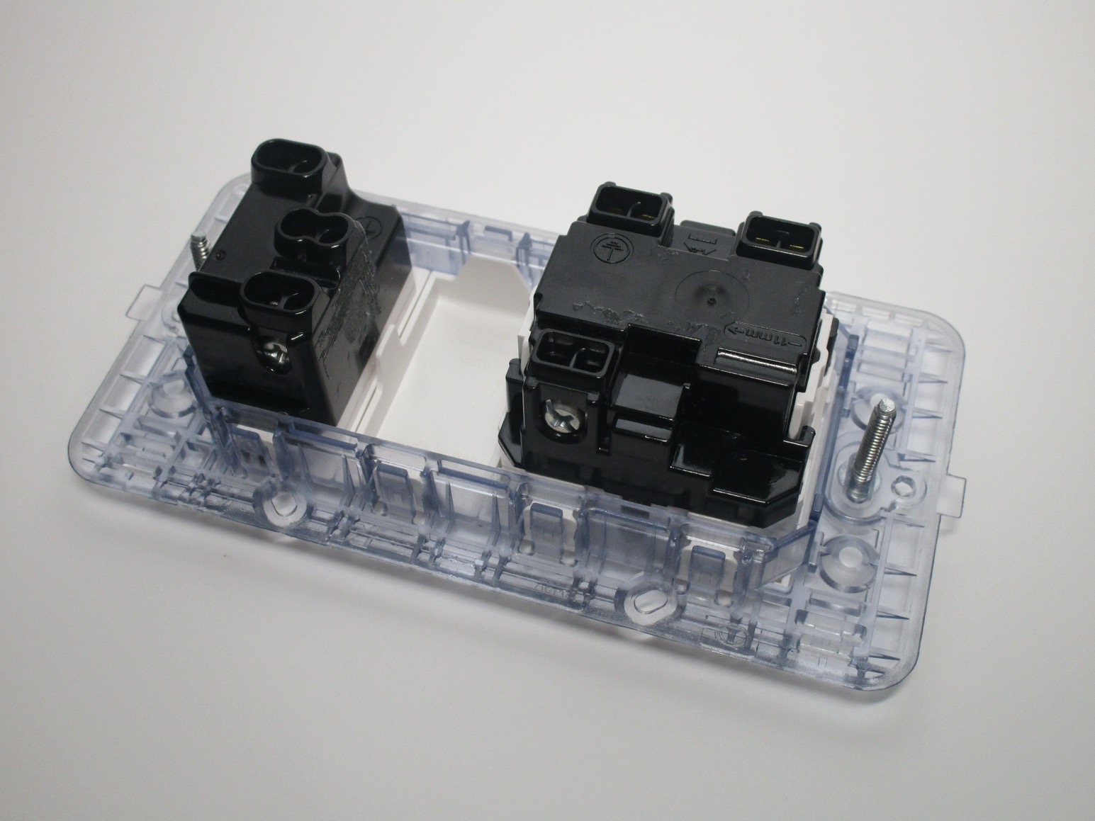 Italian plugs and sockets