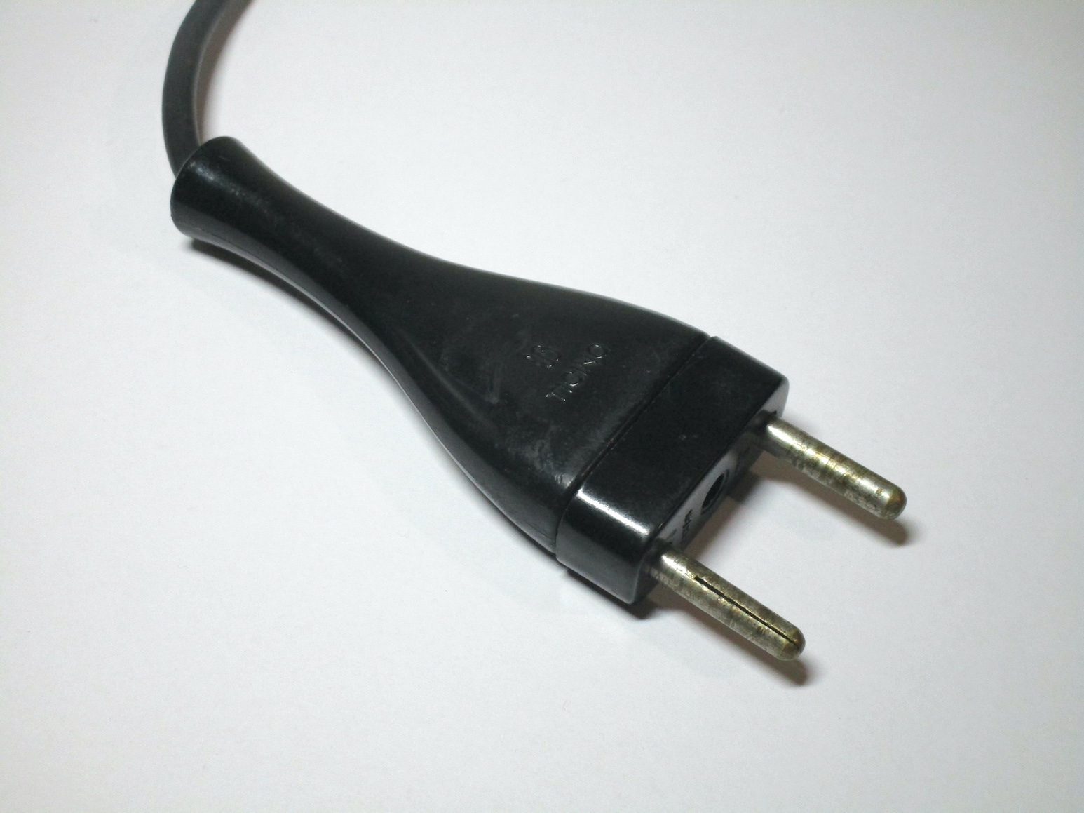 Vintage Italian plugs