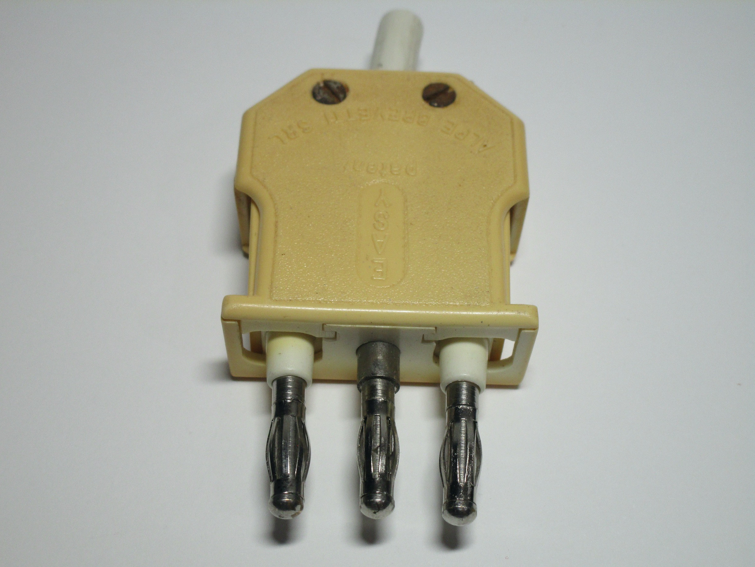 Vintage Italian plugs