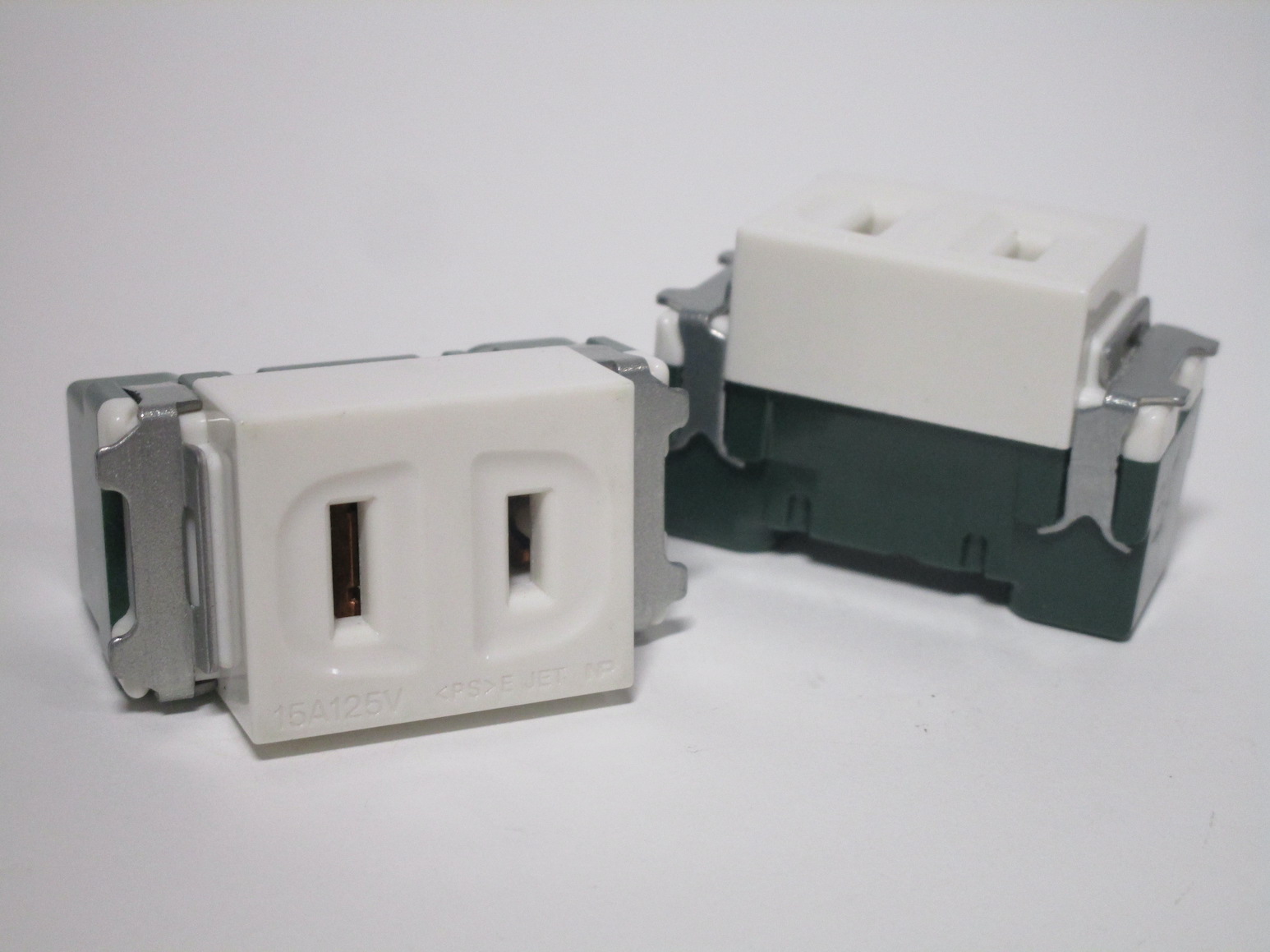 Japanese plugs and sockets