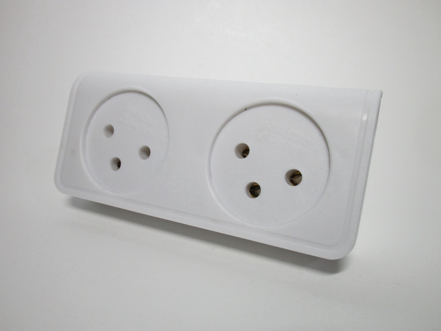 Other plugs and sockets